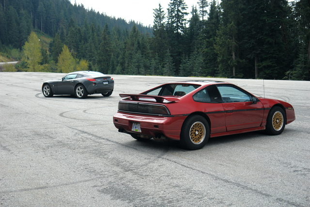 Custom rear spoiler | Saturn Sky Forum